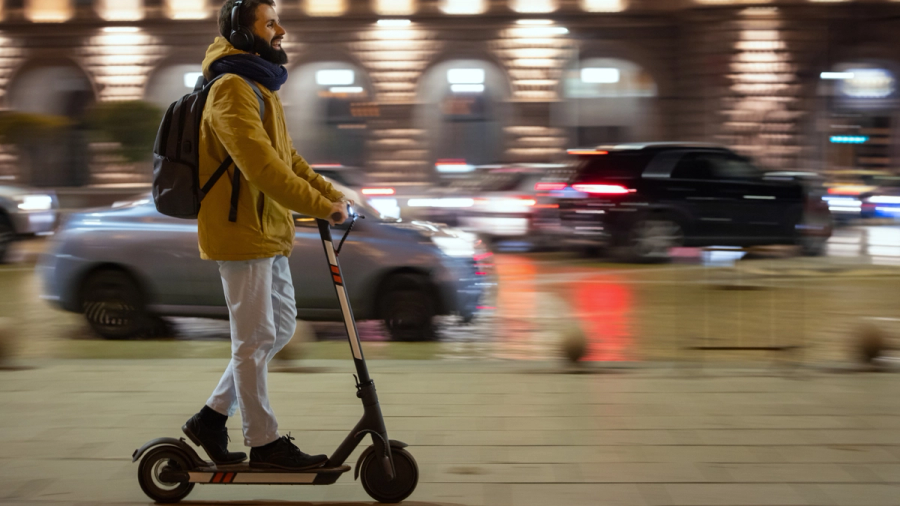 Types Of Lighting On Electric Scooters: Headlights, Taillights, Brake ...