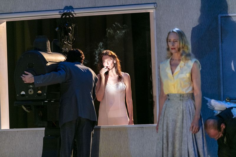 Leken dødsdans – Scenekunst