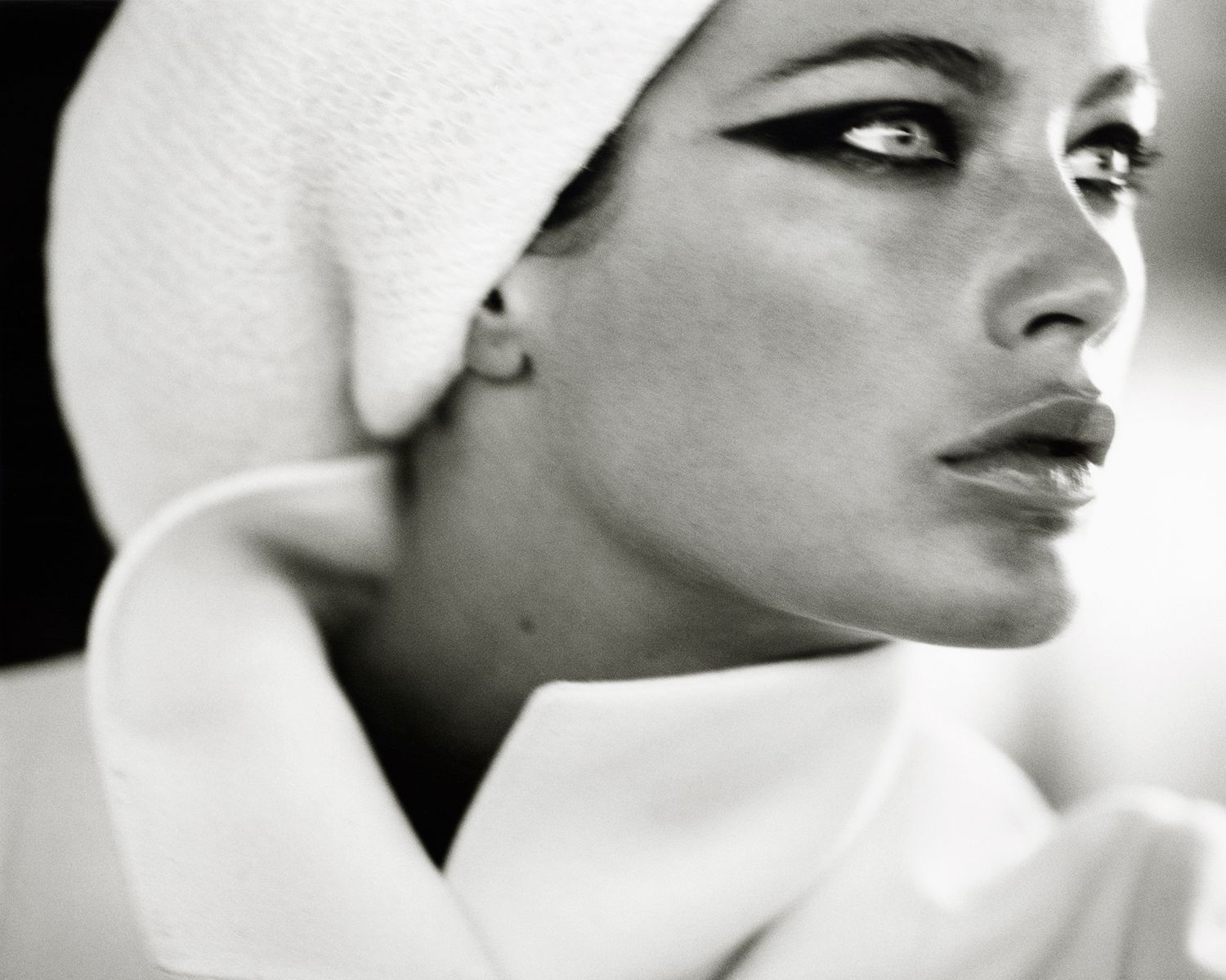 Mario Testino Photography, Artworks & Exhibitions | Mario Testino
