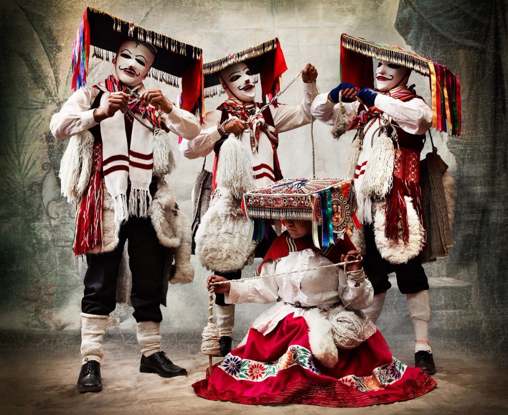 Mario Testino Prints & Artworks | Mario Testino