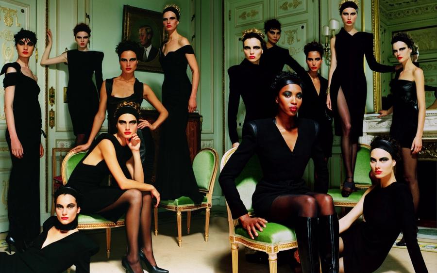 Portraits Exhibition | Mario Testino