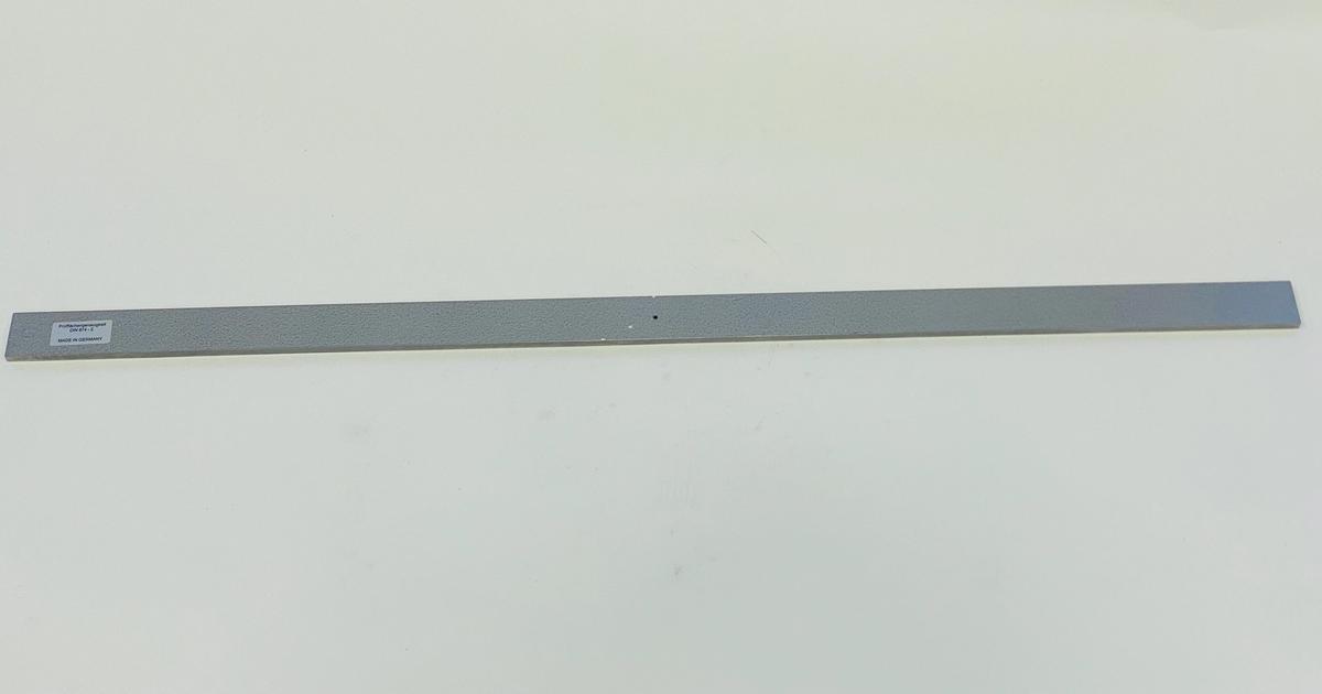 Straight edge, 2 m | RailSupply