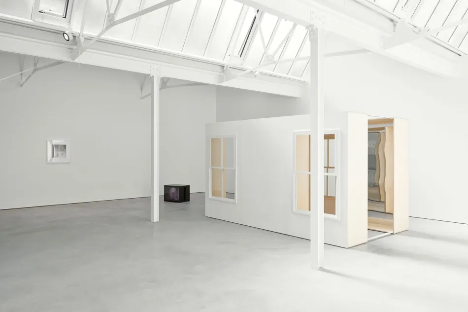 Juliette Blightman, Tom Burr, John Divola, Phillip Lai, Robert Overby ...