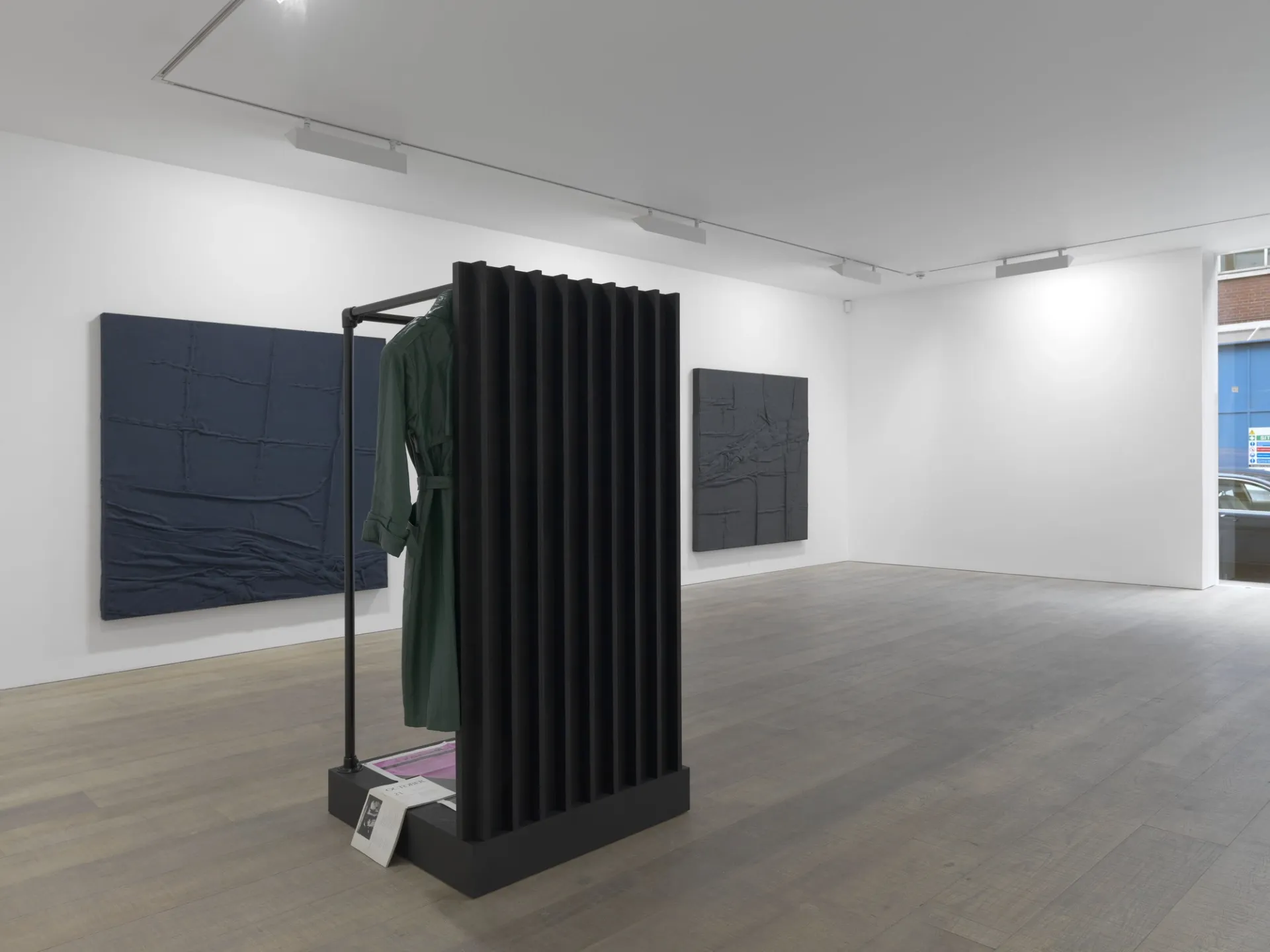 ‘Tom Burr’ - Modern Art