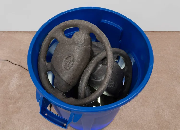 Josh Kline - Modern Art