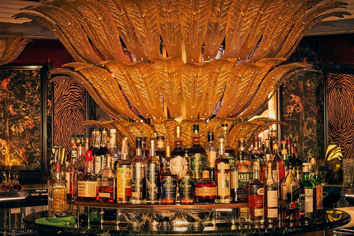 Lou Lou's Club and Ballroom