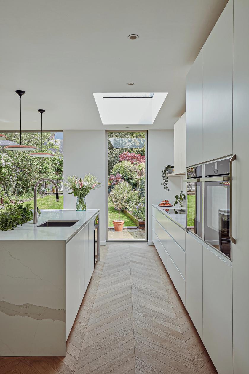 Sola Kitchens | Living Kitchen