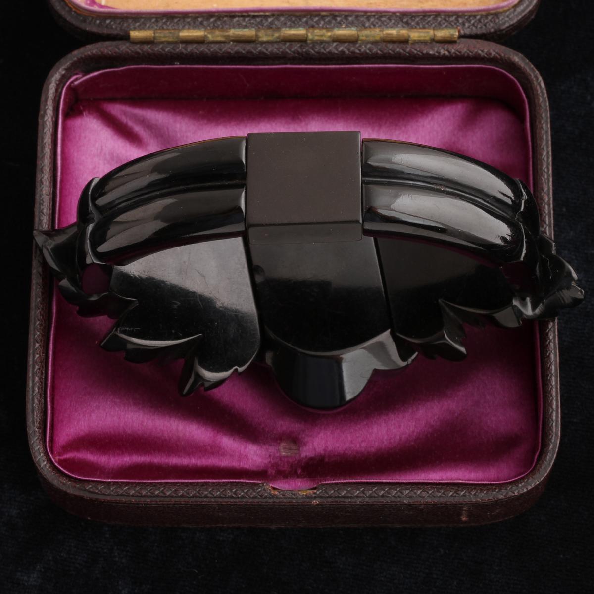 Victorian Whitby Jet Floral Bracelet — Erica Weiner