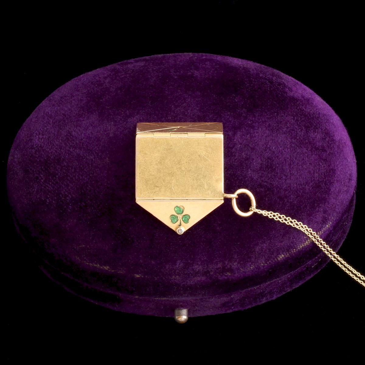 Victorian Shamrock Envelope Locket — Erica Weiner