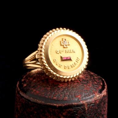 Vintage “Plus qu'hier, moins que demain” Ring — Erica Weiner