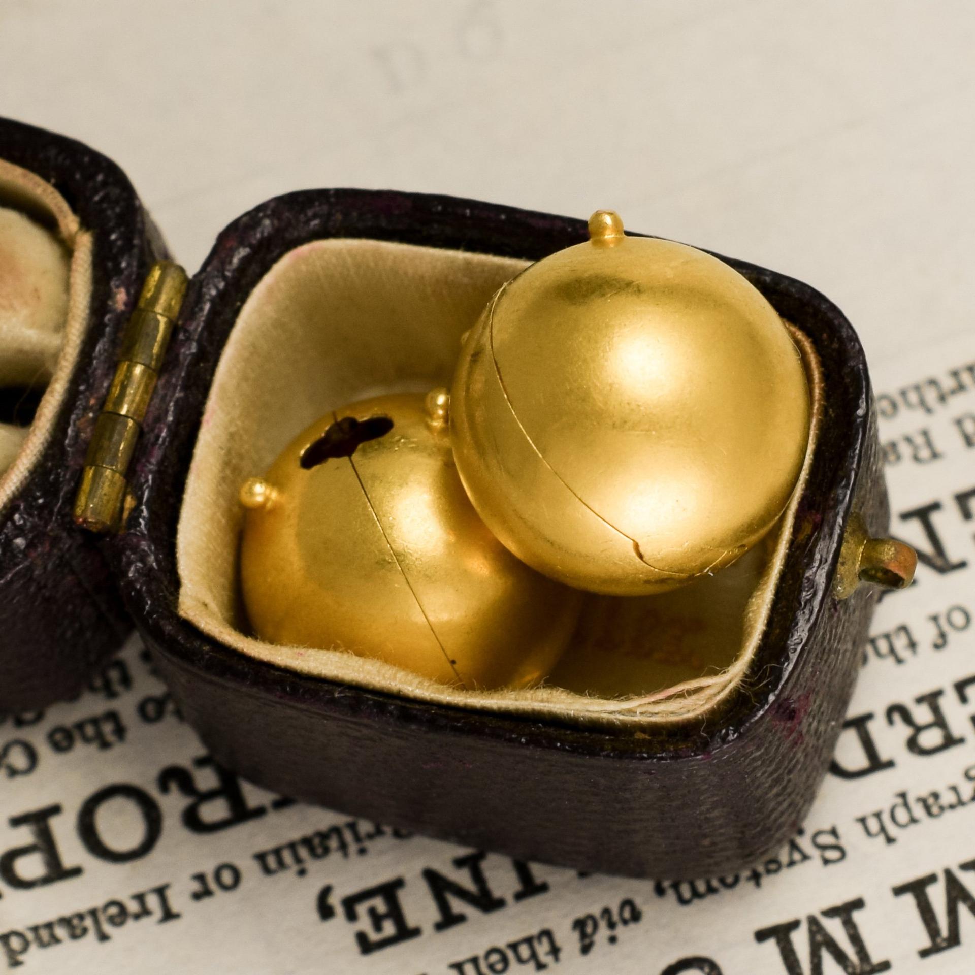 Victorian Gold Coach Covers — Erica Weiner