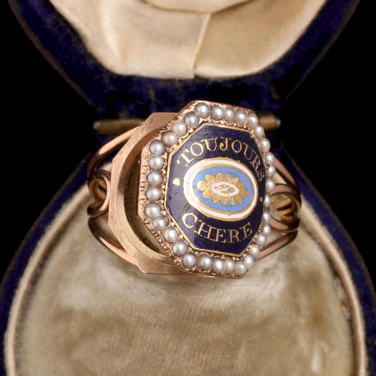 Georgian "Toujours Chere" Locket Ring — Erica Weiner