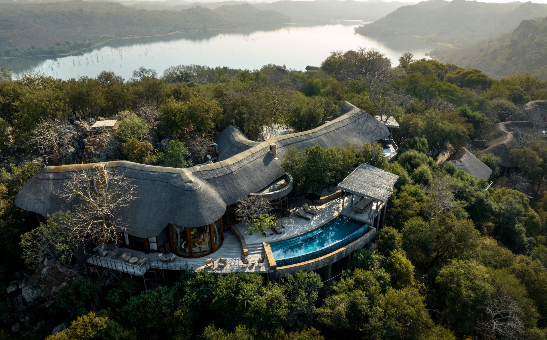 Luxury African Villas & Accommodation | ROAR AFRICA