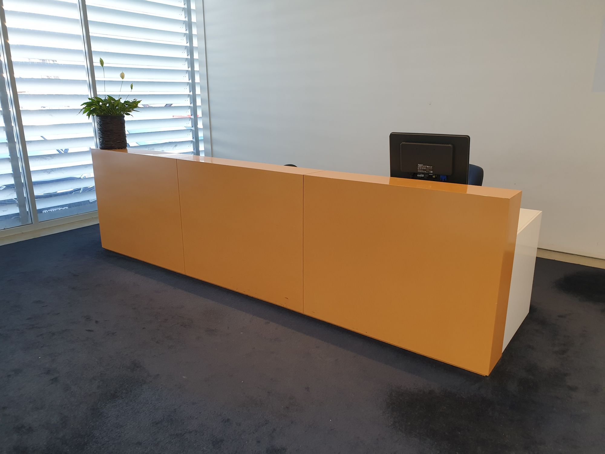 Reception Counter | Commercial | Repair, Refresh and Refurb Interiors ...