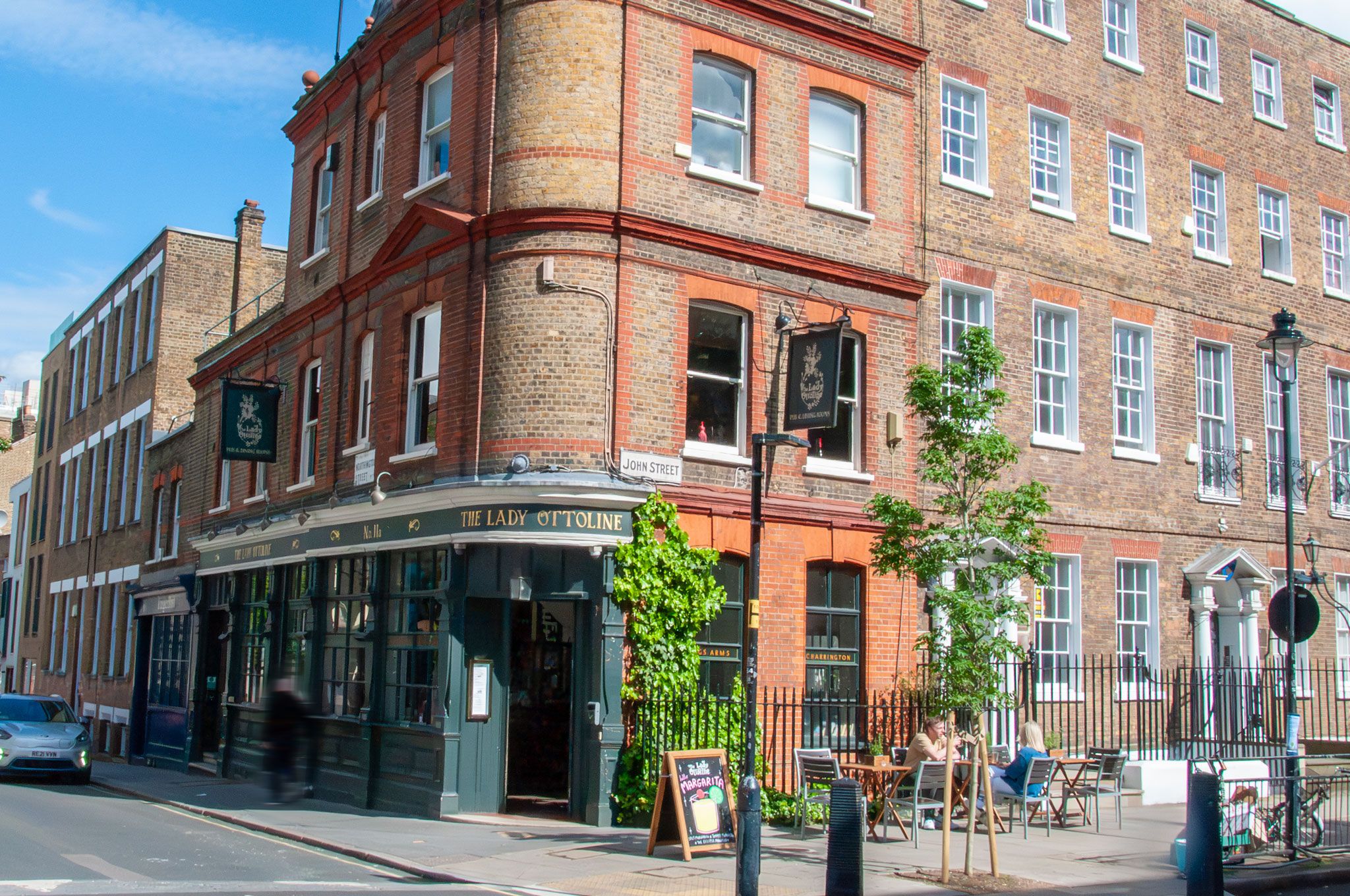 The Lady Ottoline | Bloomsbury - London