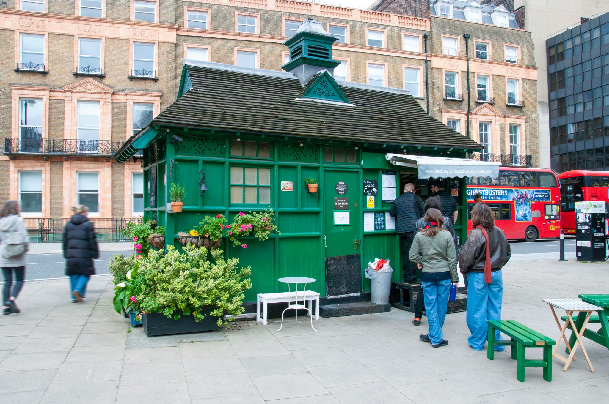 The Cabmen's Shelter Little Green Hut | Bloomsbury - London