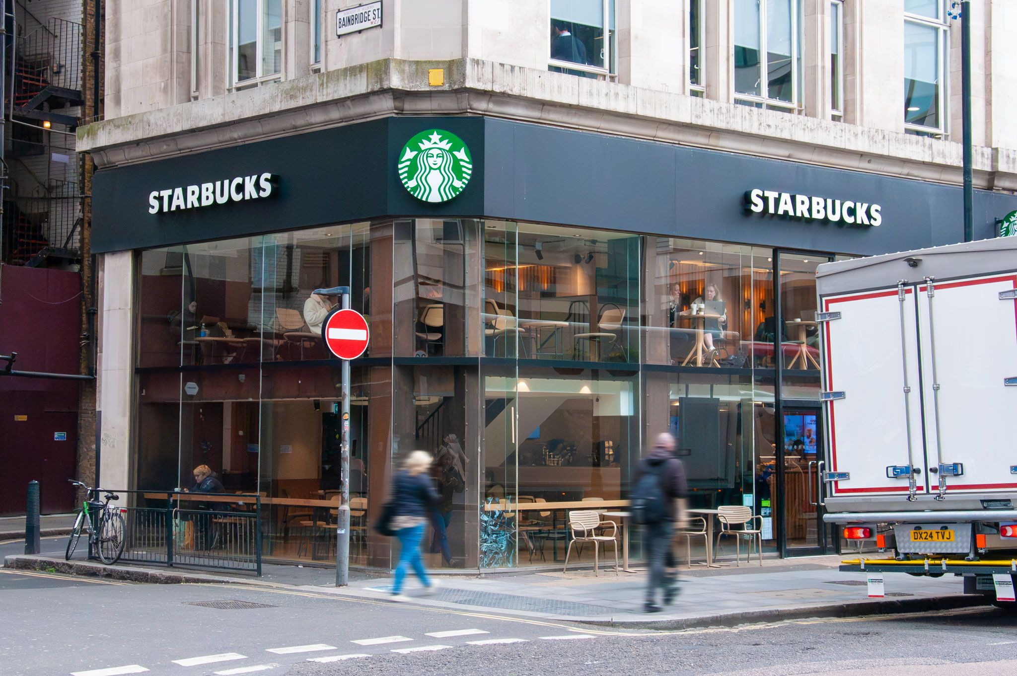 Starbucks, New Oxford Street | Bloomsbury - London