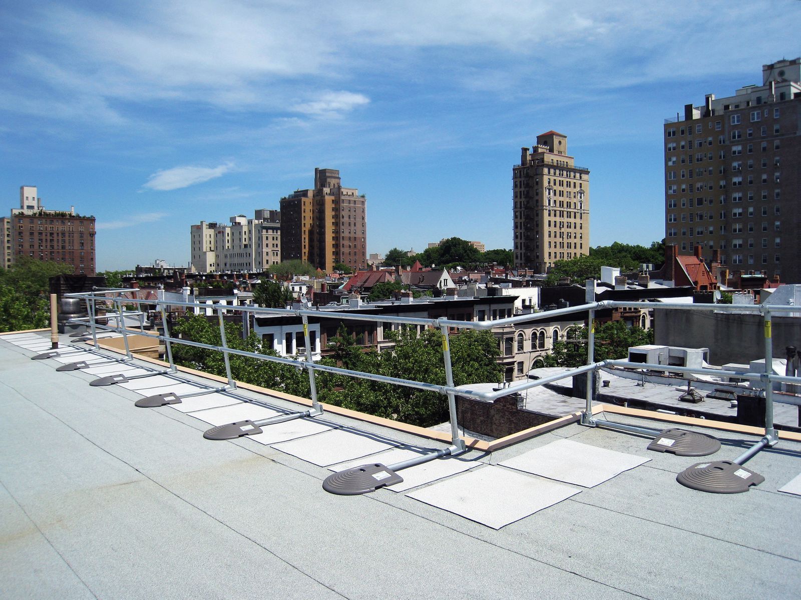 Rooftop Guardrail | Simple Safety Solutions | Simple Safety Solutions