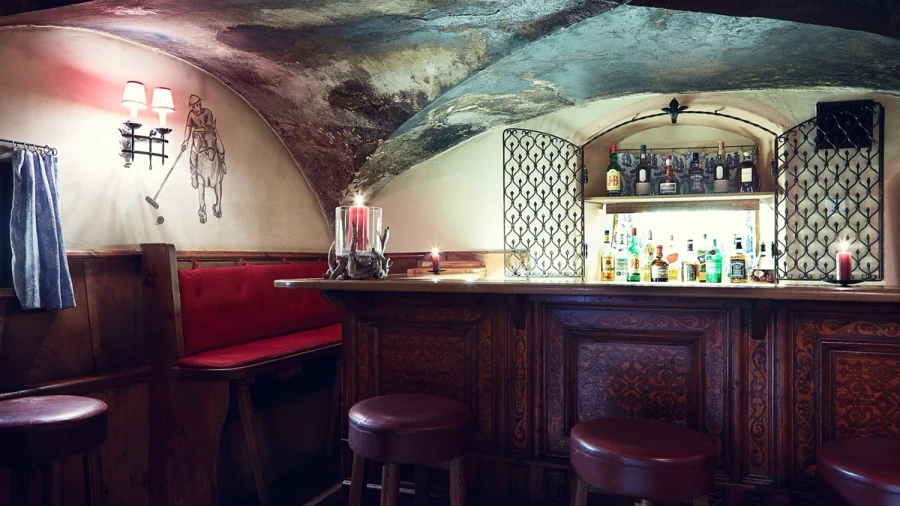 Polo Bar & Bar Carigiet