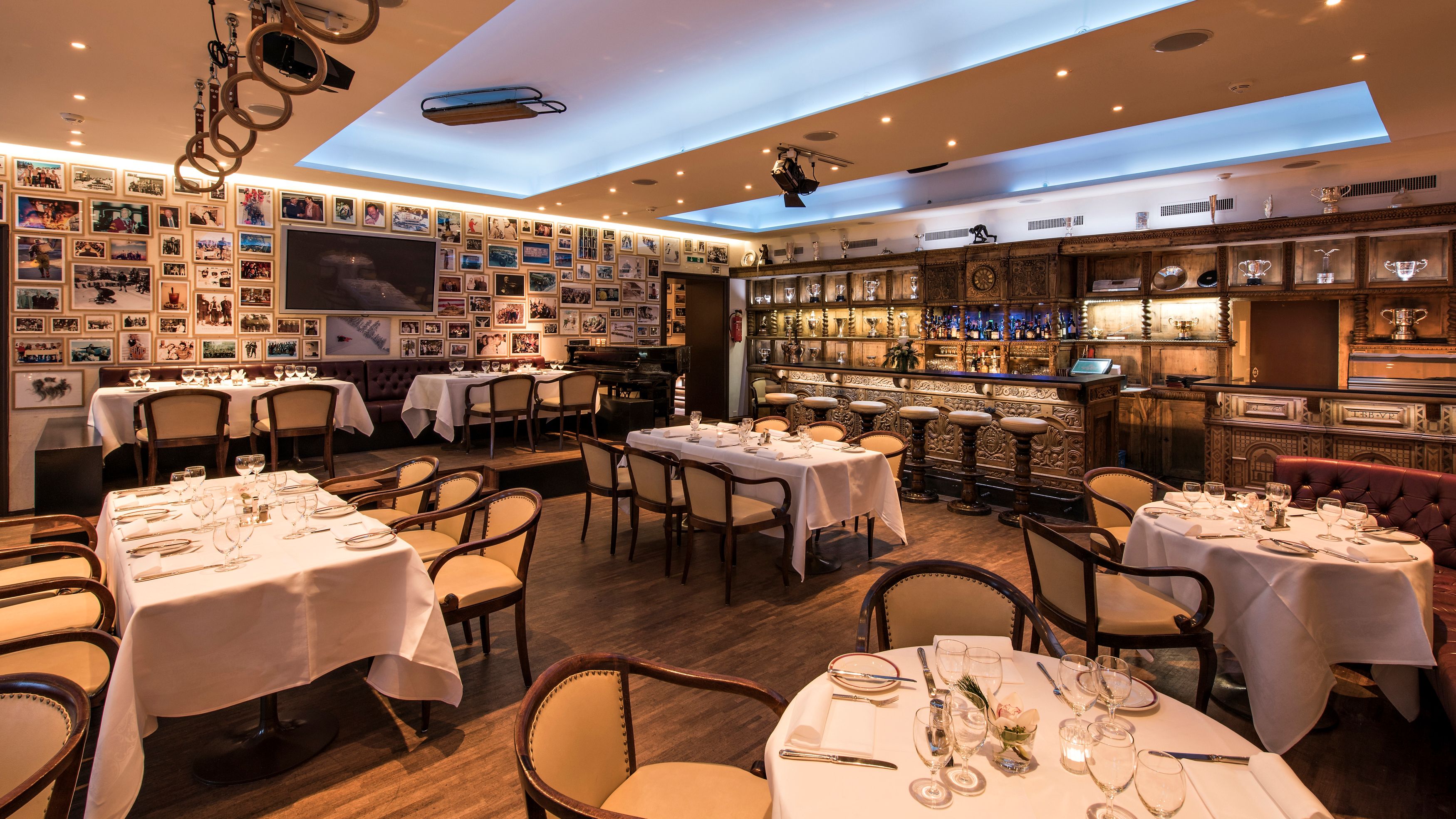 Sunny Bar & Grill by Tom Booton