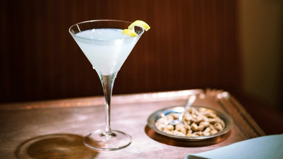 Renaissance Bar