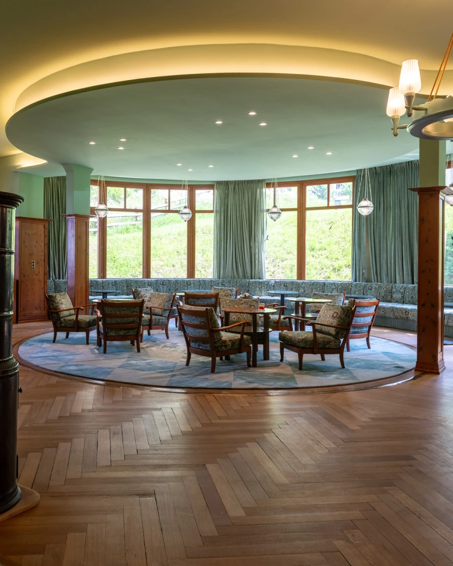 Blaue Bar Hotel EngadinerHof