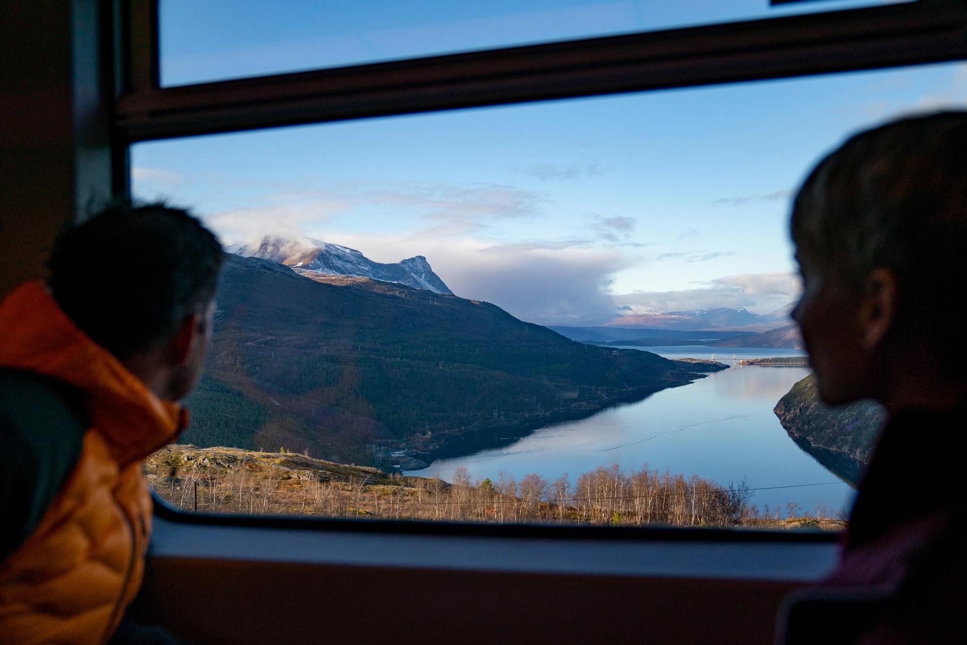 The Arctic Train: 10 facts about the Ofot Railway Line | Norway’s best