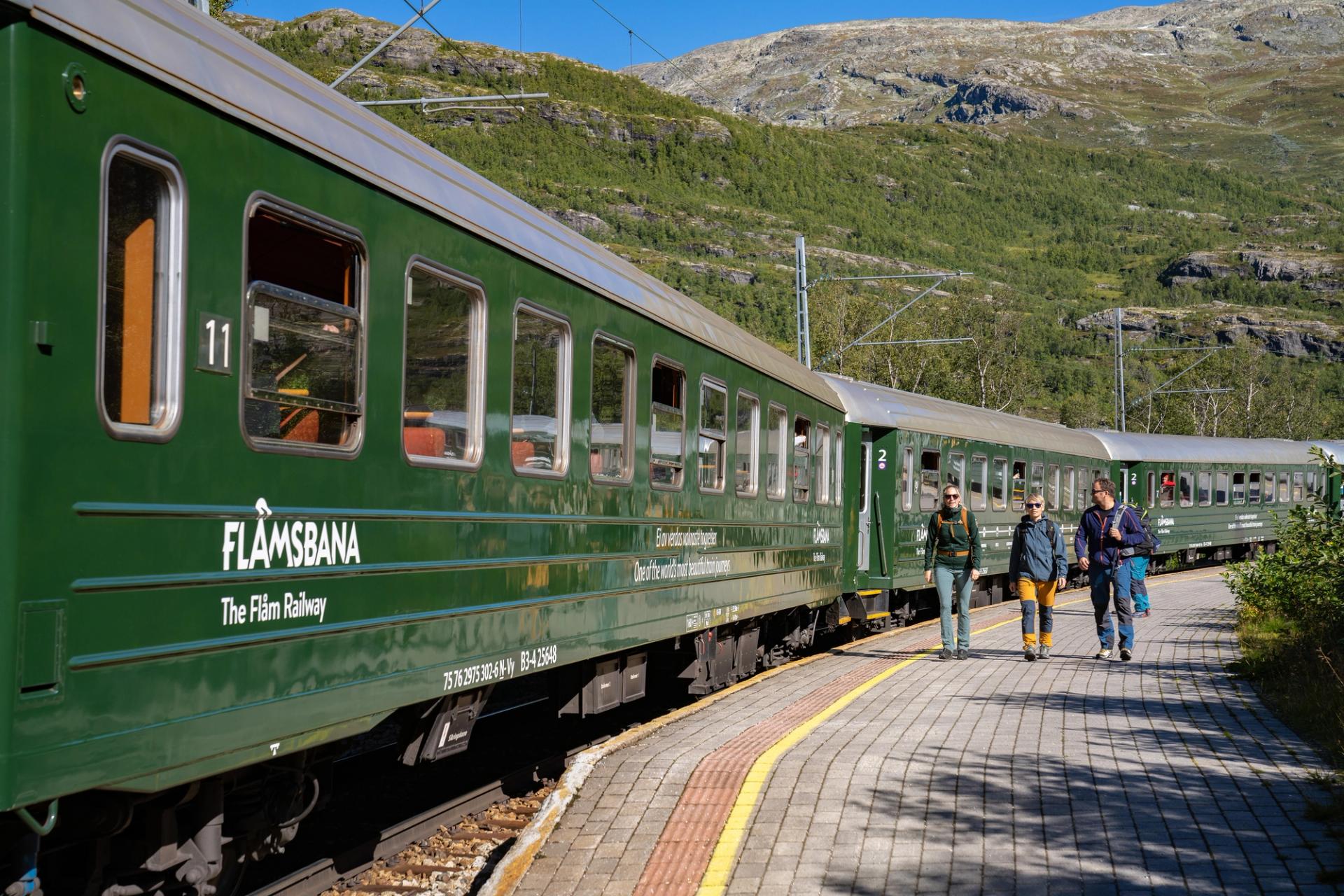 Accommodation, Flåm Railway & Zipline | Norway’s best