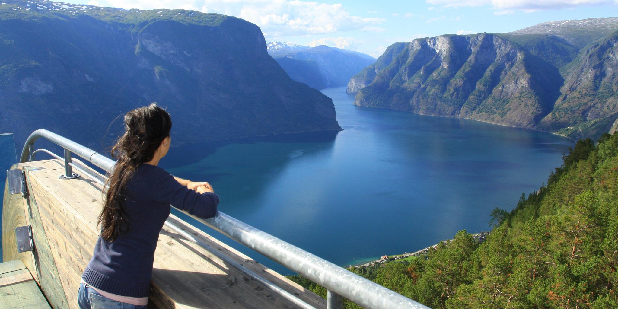 Get the best fjord view from Stegastein Viewpoint | Norway’s best