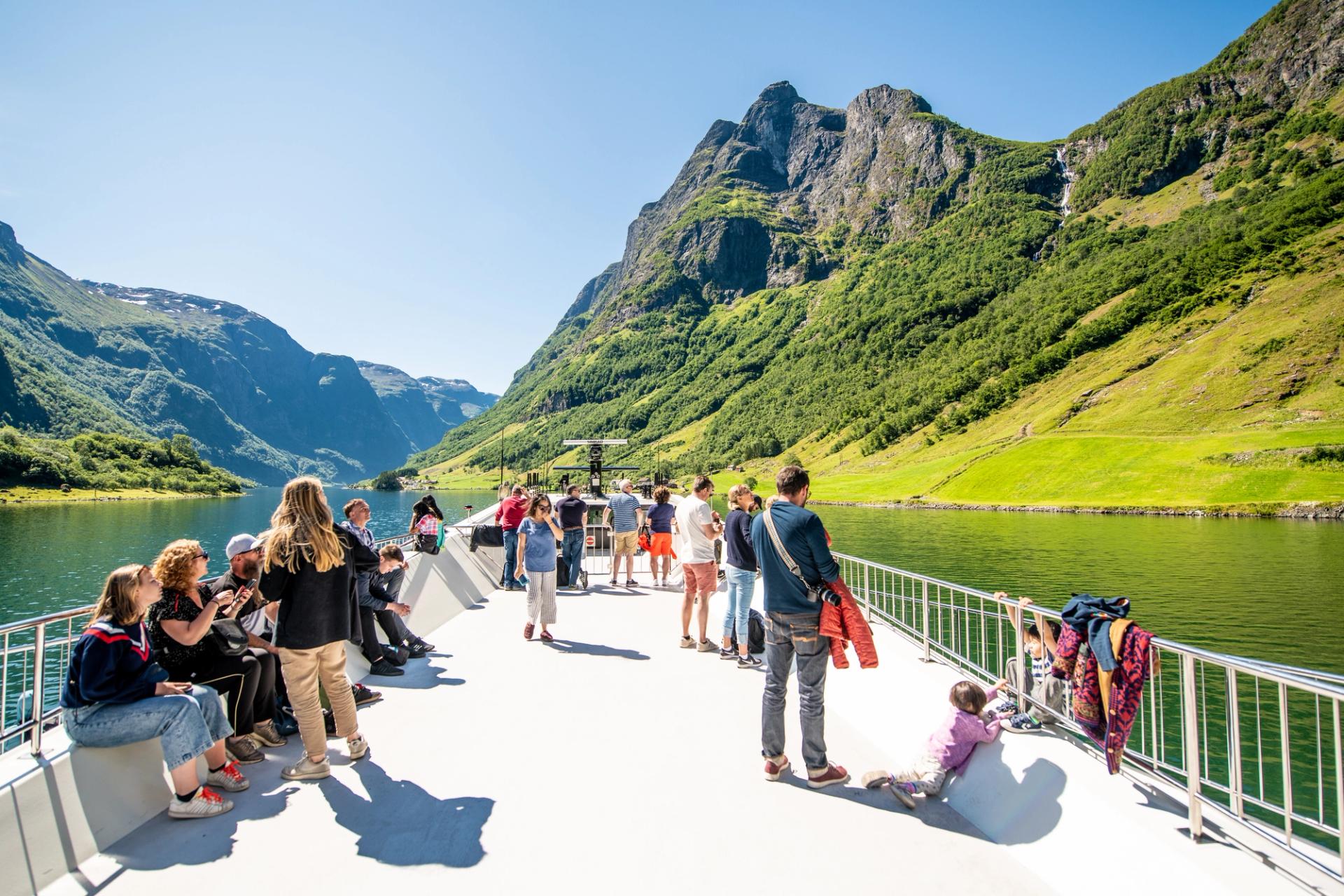 Explore the UNESCO-listed Nærøyfjord | Norway’s best