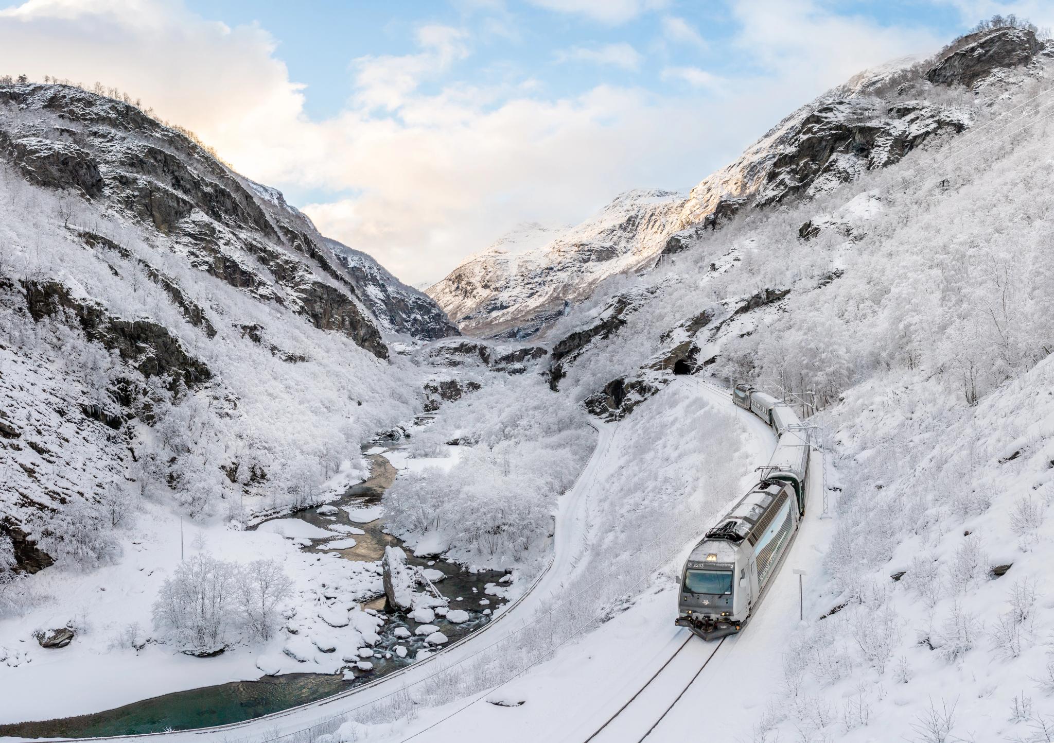 Snow, Mountains and Fjords: Norway in Winter | Norway’s best