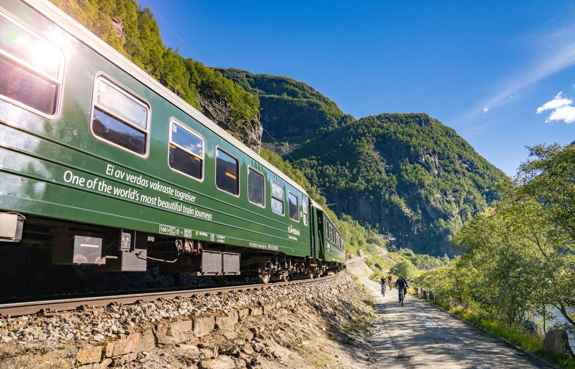 Flåm Railway, Flåm Zipline, Rallarvegen Cycling Tour | Norway’s best