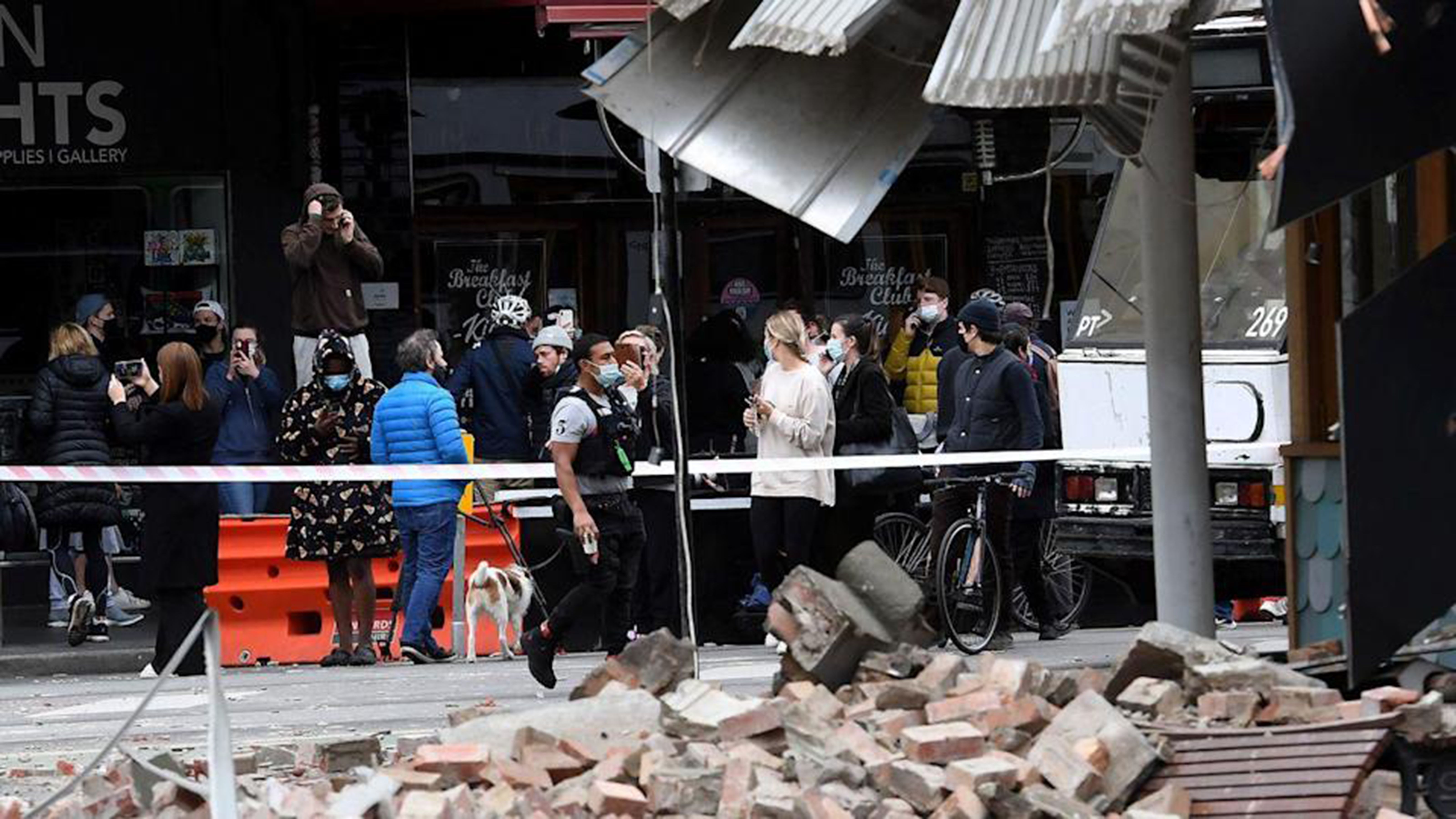 Australians ‘panicked’ at rare 5.9-magnitude quake