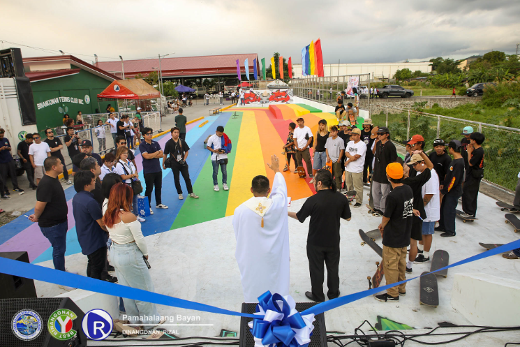 Binangonan LGU opens park for skateboard players