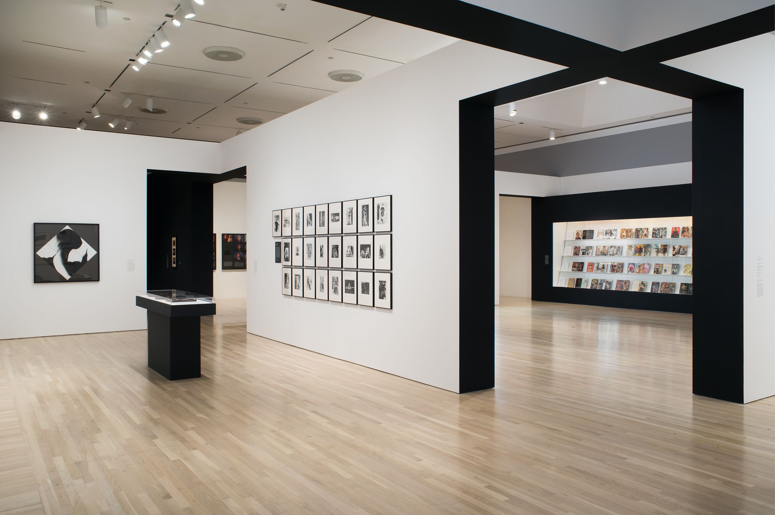 Johnston Marklee | Robert Heinecken: Object Matter, Hammer Museum