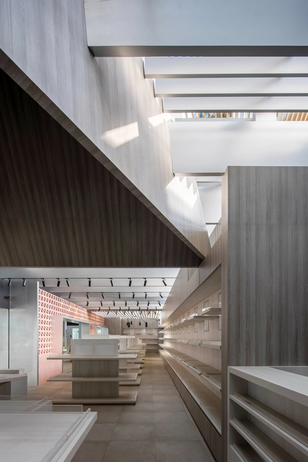 NOW 46 | DFS Van Don Airport – Vietnam Duty‑Free Terminal Retail Design ...