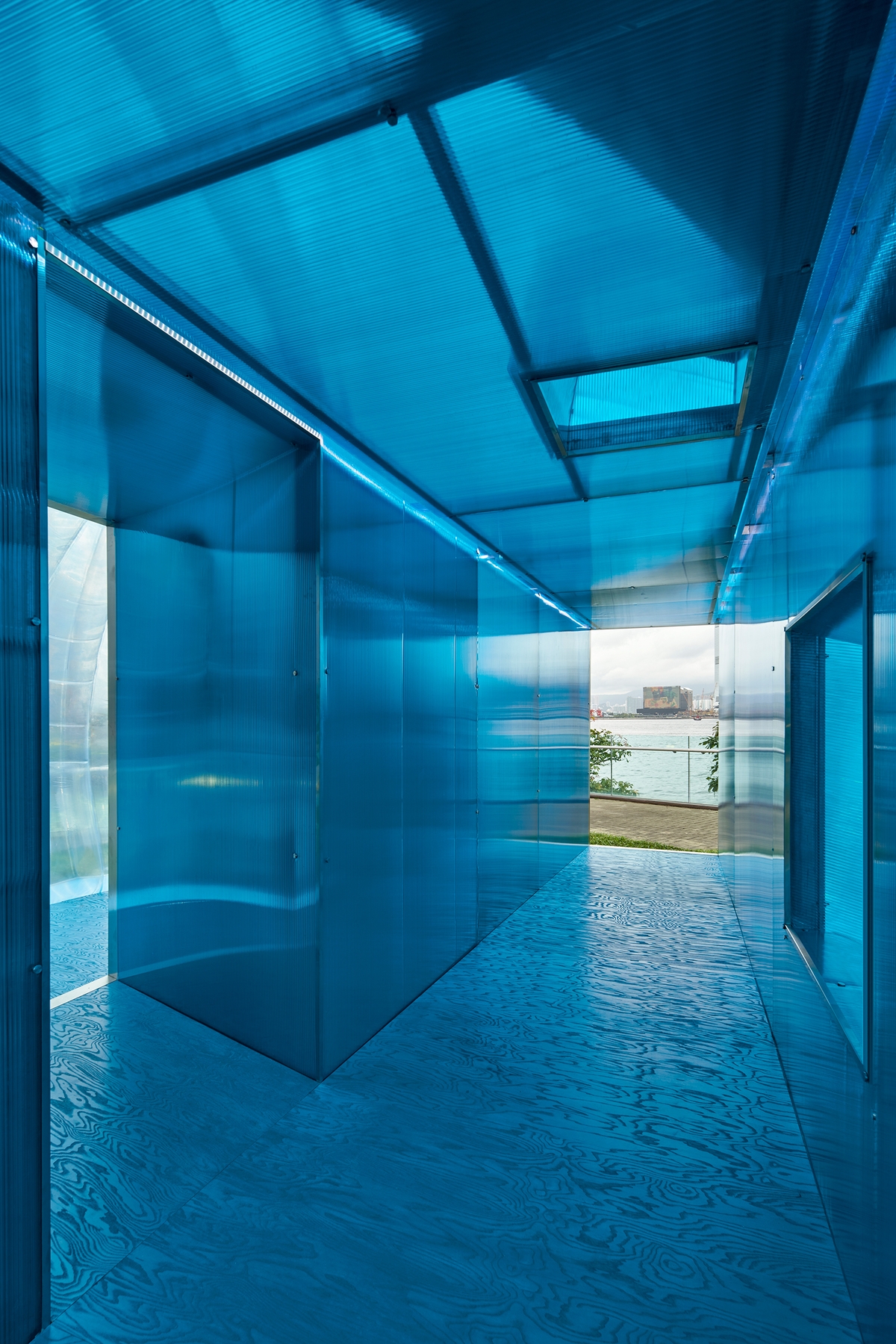 NOW 76 | Water Capsule Submarine – HK Harbourfront Installation | New ...