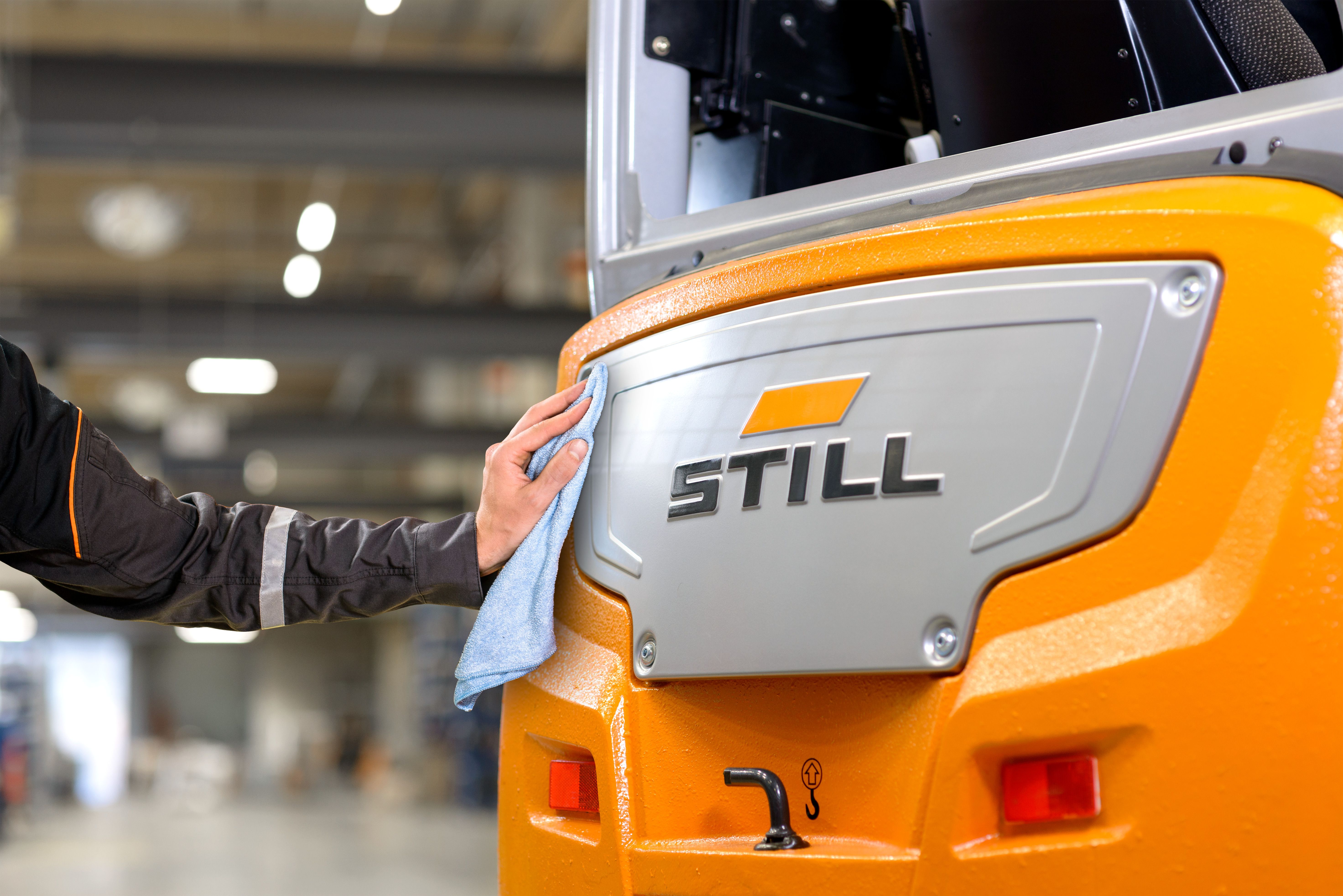 Machines / STILL | Hesselberg