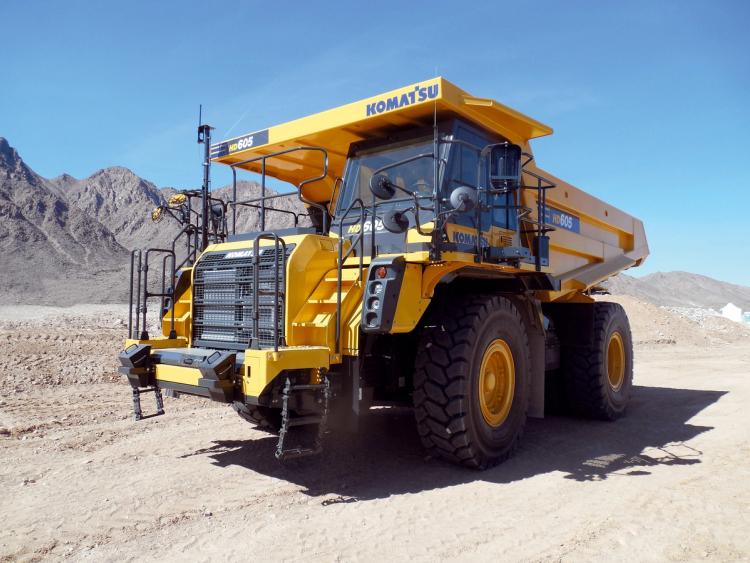 Machines / Dump Truck / Komatsu HD325 -HD1500 | Hesselberg