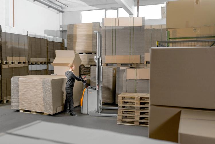 Machines / STILL EXP 14-20 | Hesselberg