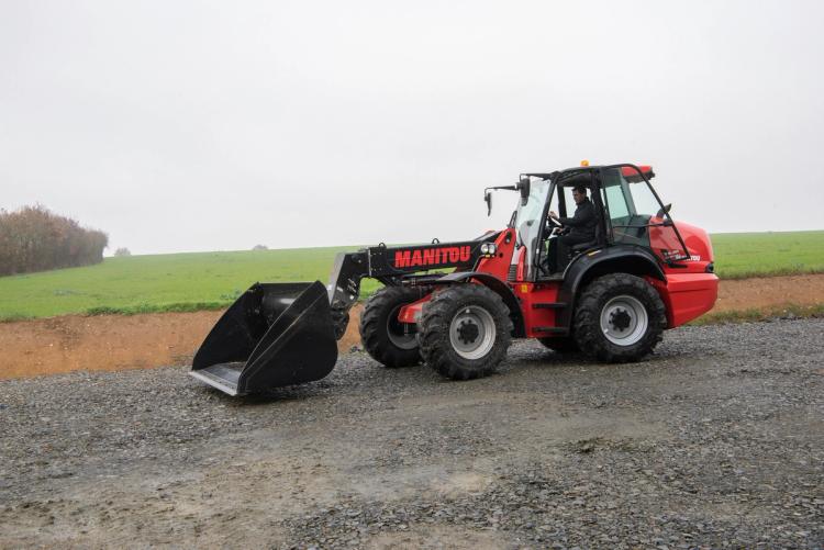 Machines / Telehandlers / Manitou MLA-T 533-145 | Hesselberg