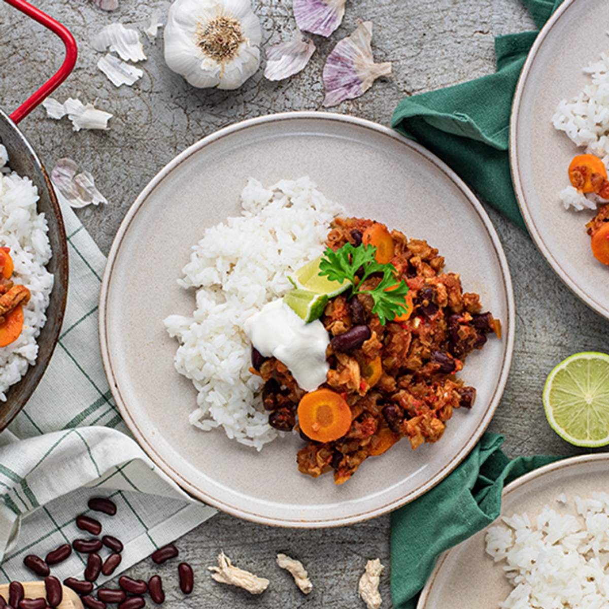 Chili con Tofu s fazolovou salsou a jasmínovou rýží | Yummy - A máte chuť vařit!