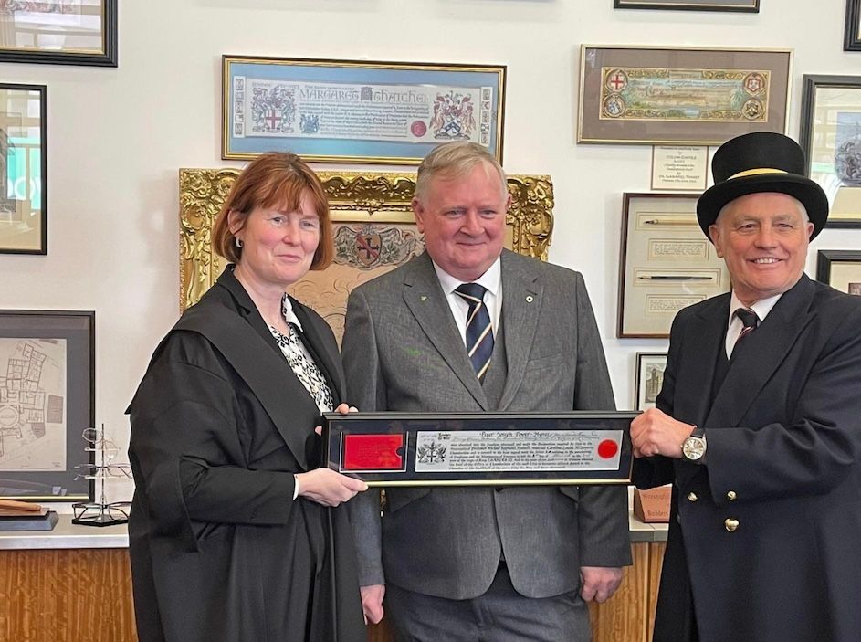Treasurer Peter Power-Hynes awarded the Freedom of the City of London ...