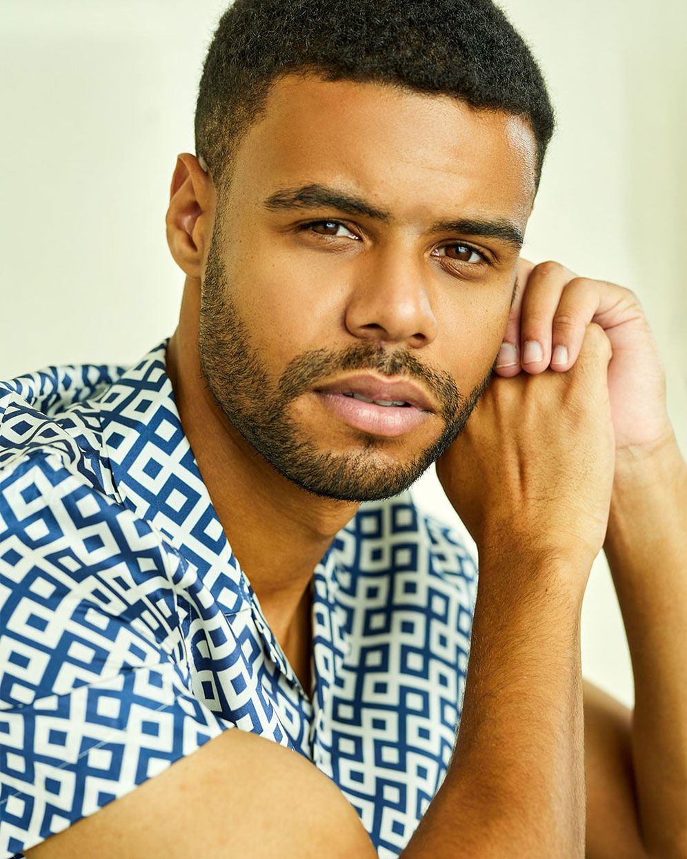 Chris MacRae | Mainboard | Colours