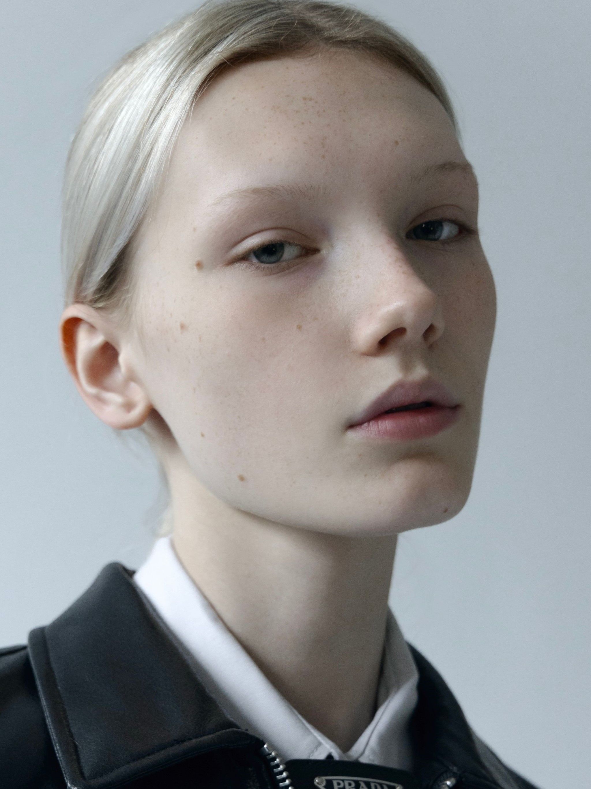 Ivy Stewart | New-faces | Colours