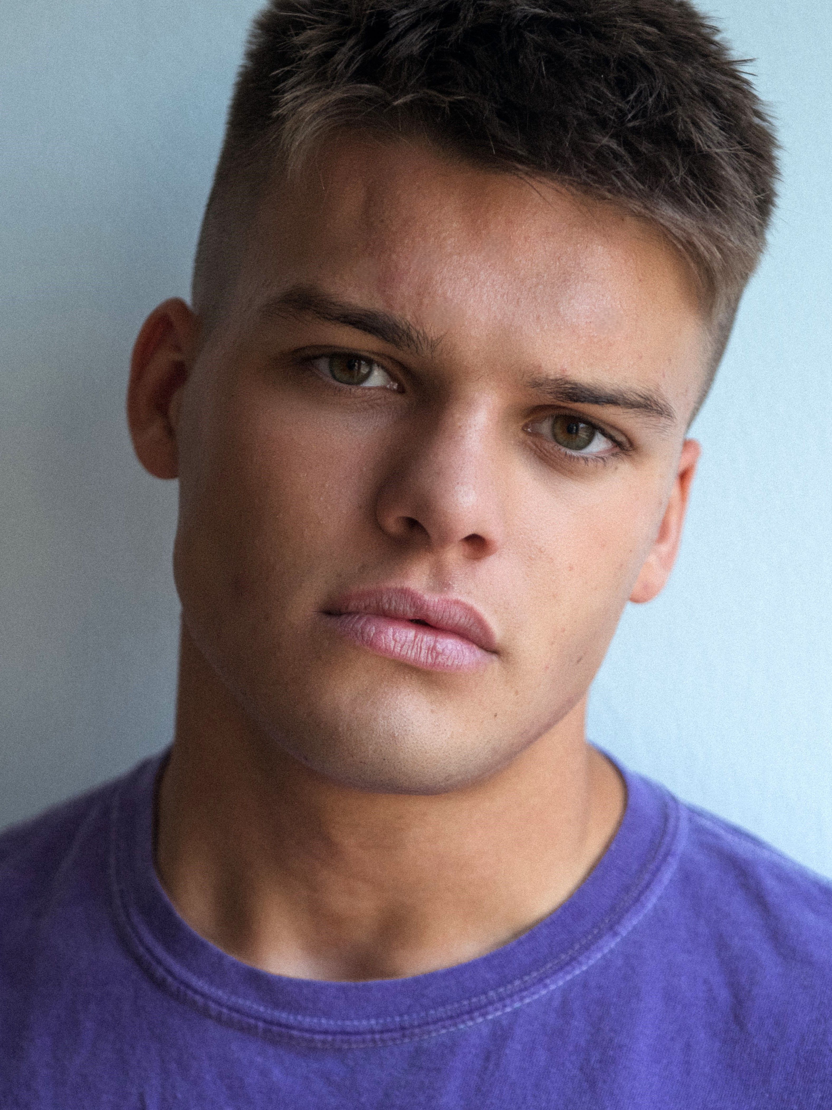 Finlay Anderson | New-faces | Colours