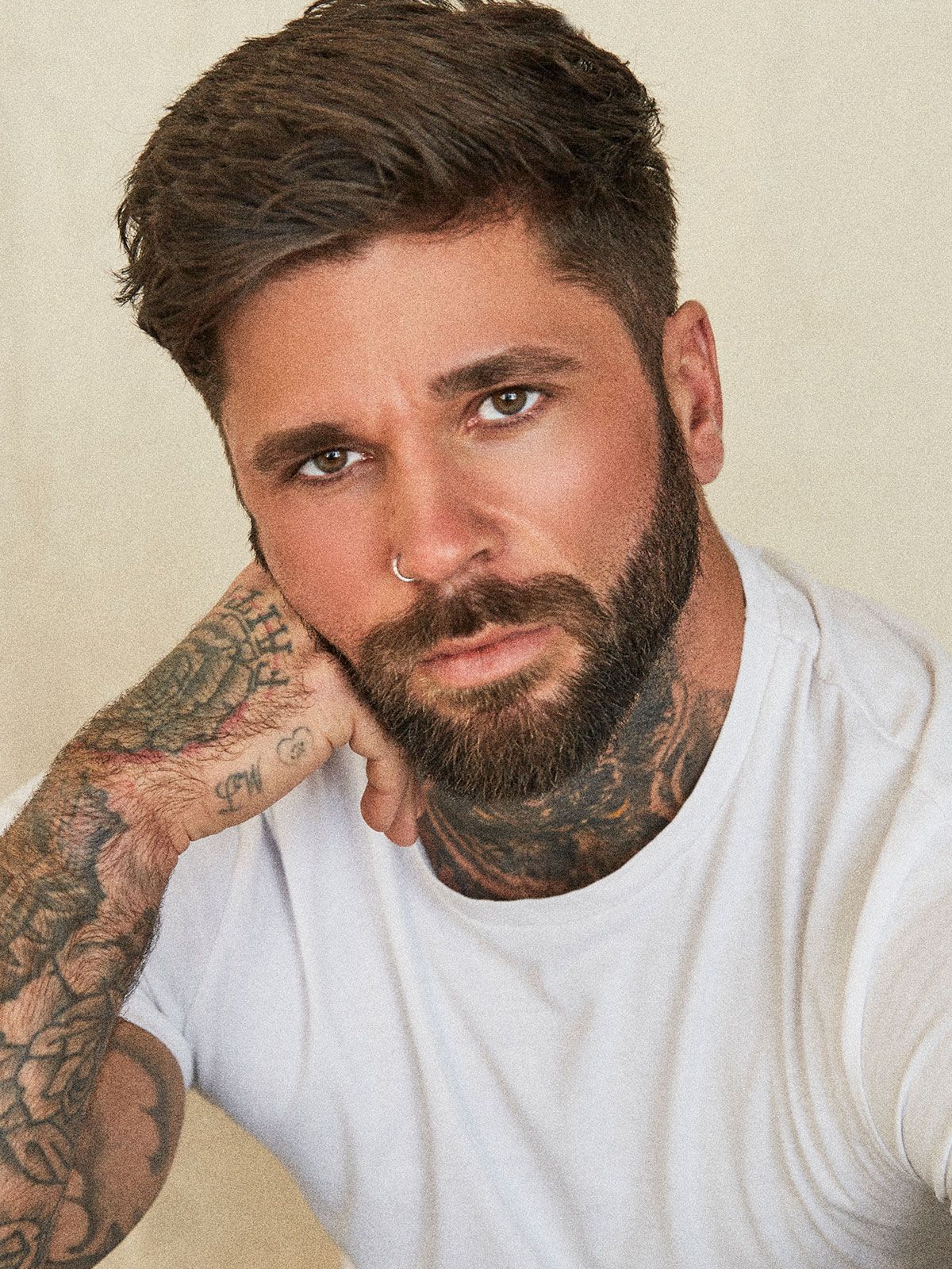 Ian Docherty | Mainboard | Colours