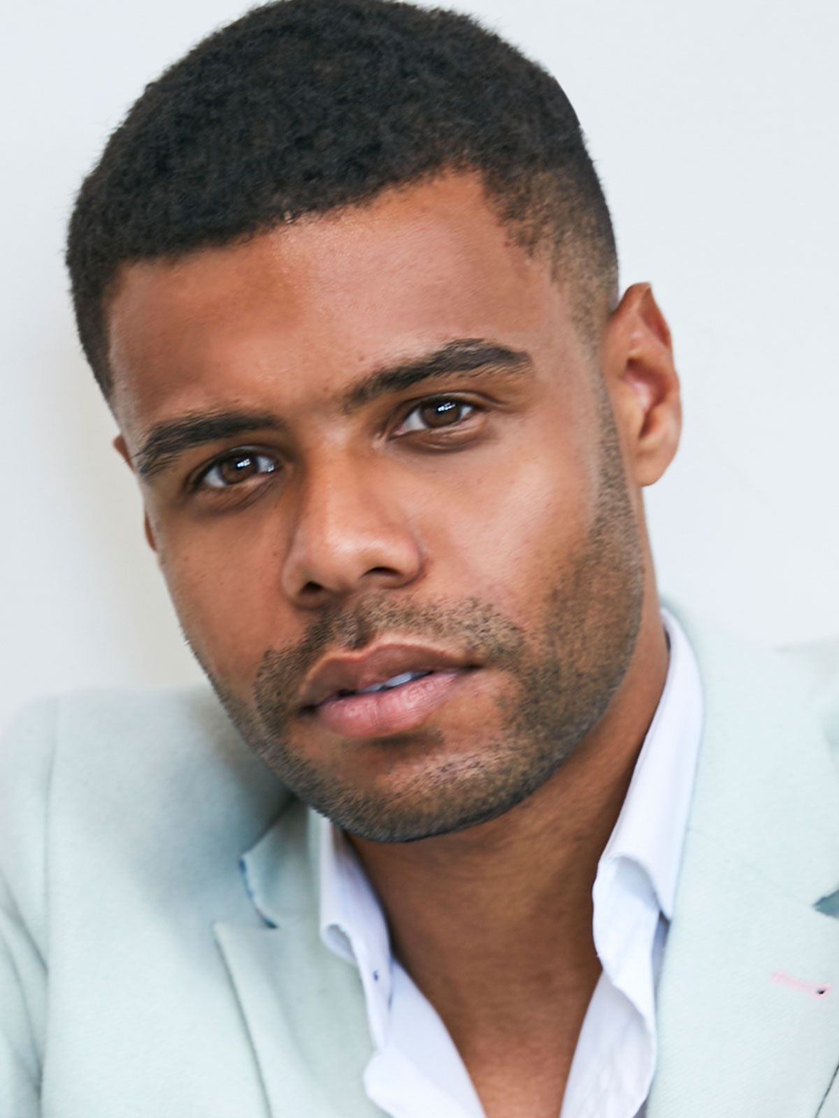 Chris MacRae | Mainboard | Colours