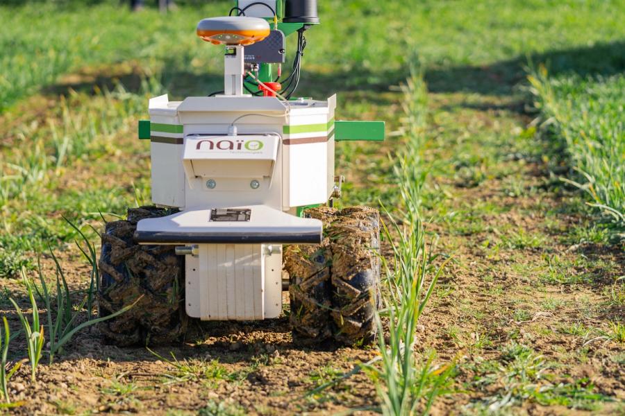 Can Autonomous Robots Save the Vegetable Industry? | GOFAR