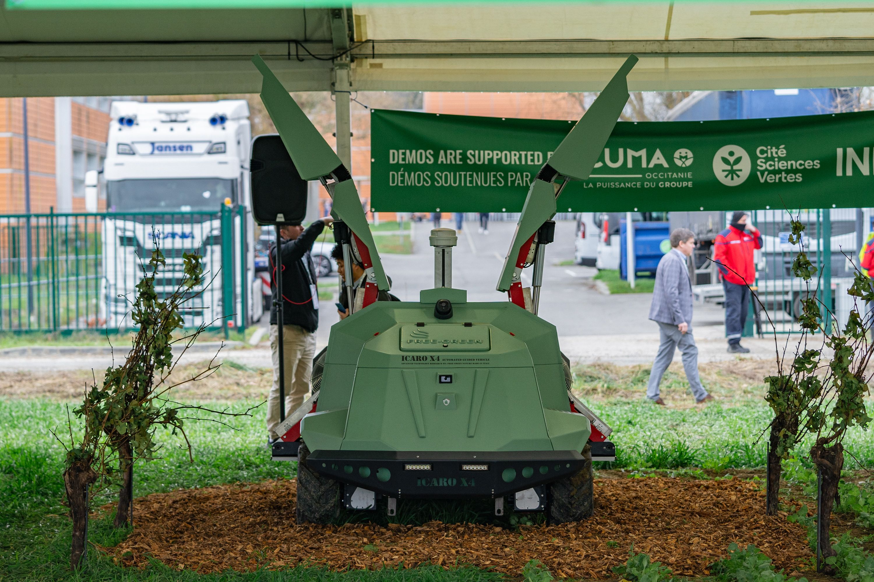 Robots are Ready for the Vineyards | GOFAR